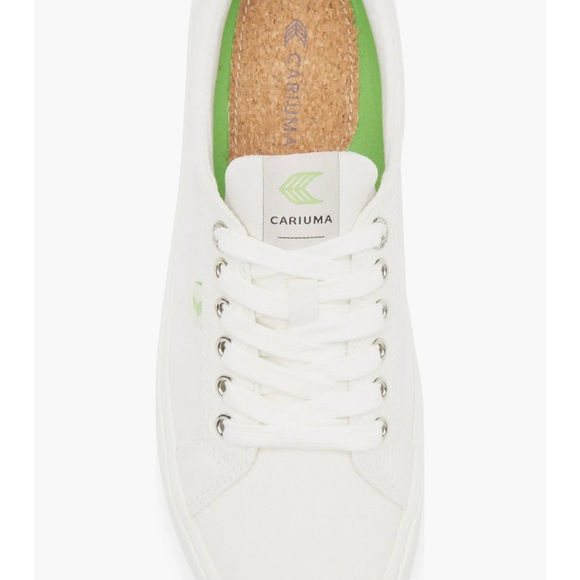 Cariuma | Shoes | Cariuma Offwhite Sneakers With Green Details | Poshmark